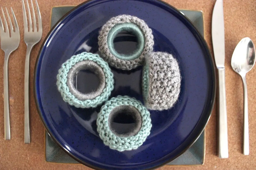 How to Knit Napkin Rings in Seed Stitch - Studio Knit