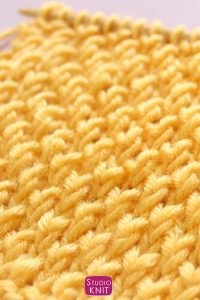 Bee Stitch (Knitting Pattern) | Studio Knit