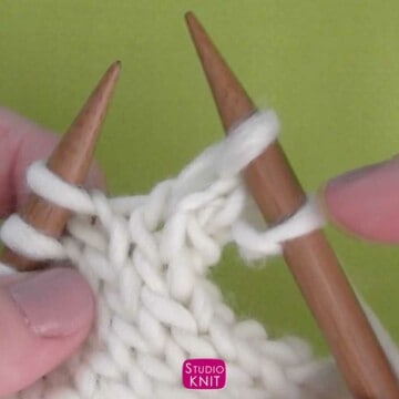 How to Cast Off Knitting Stitches in 5 Steps - Studio Knit