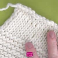 How to Cast Off Knitting Stitches in 5 Steps - Studio Knit