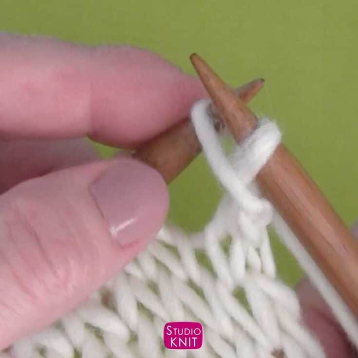 How to Cast Off Knitting Stitches in 5 Steps - Studio Knit