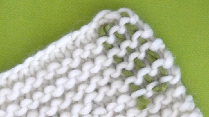 How to Weave In Yarn Ends Knitting Technique - Studio Knit