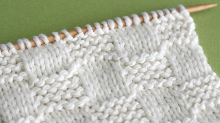 Garter Checkerboard Stitch Knitting Pattern for Beginners - Studio Knit
