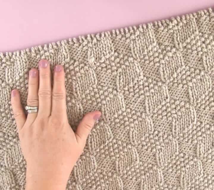 Knitted Blanket in Tumbling Blocks Pattern - Studio Knit