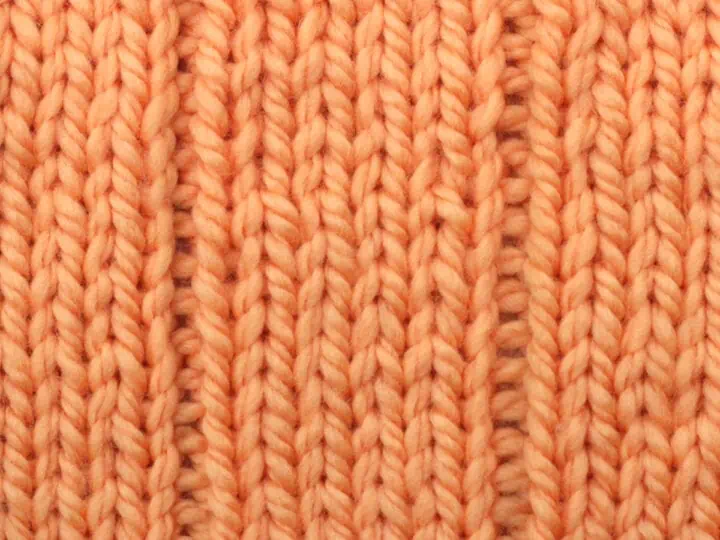 Broken Rib Stitch Knitting Pattern for Beginners - Studio Knit