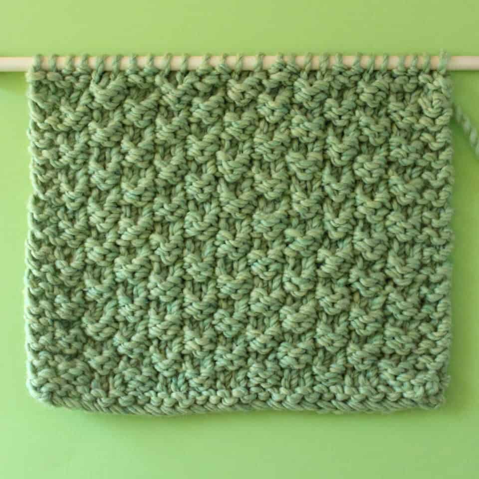 Double Moss Stitch Knitting Pattern for Beginners - Studio Knit