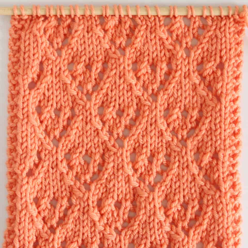 Mini Lace Heart Stitch Knitting Pattern - Studio Knit