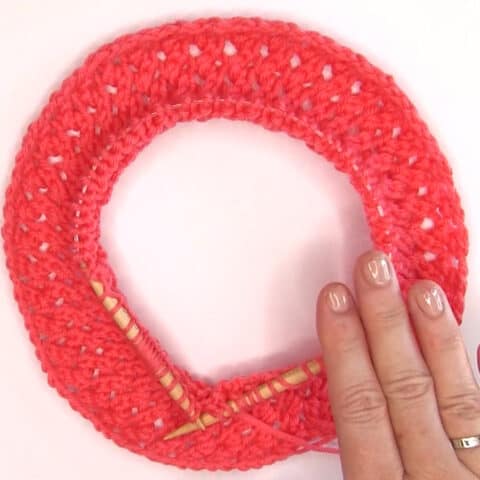 Easy Mesh Lace Knitting Stitch Pattern - Studio Knit