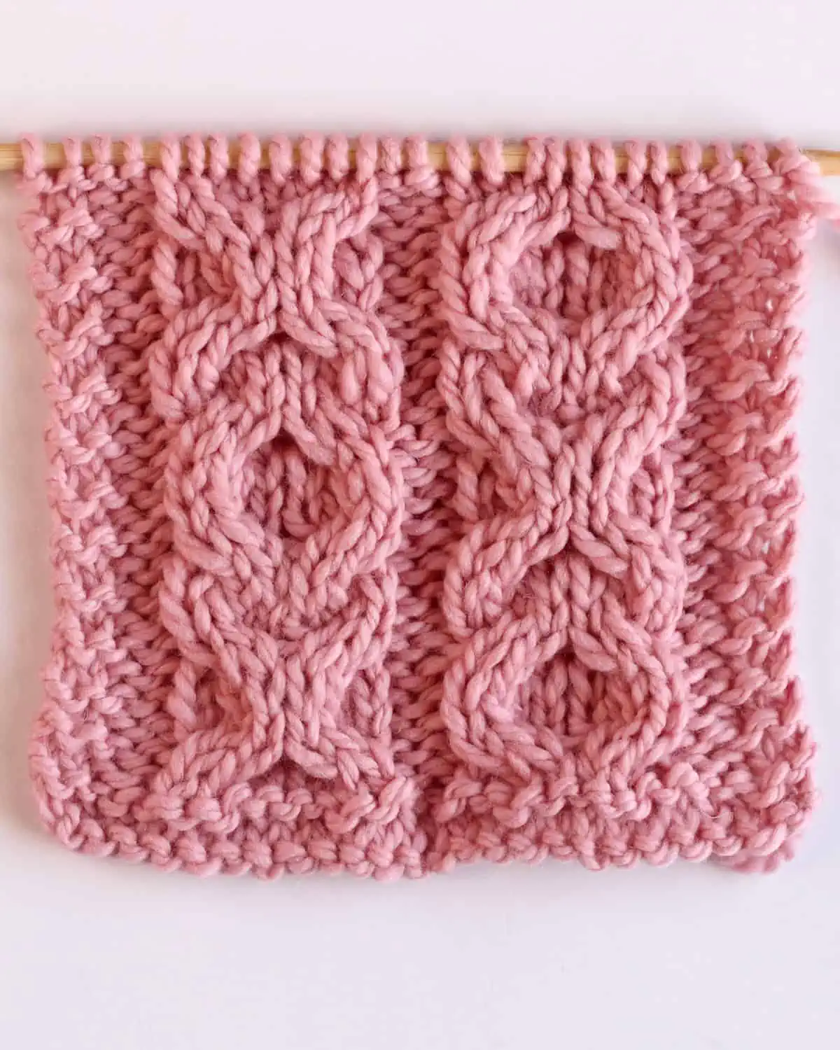 XO Cable Stitch Knitting Pattern (Hugs and Kisses) - Studio Knit