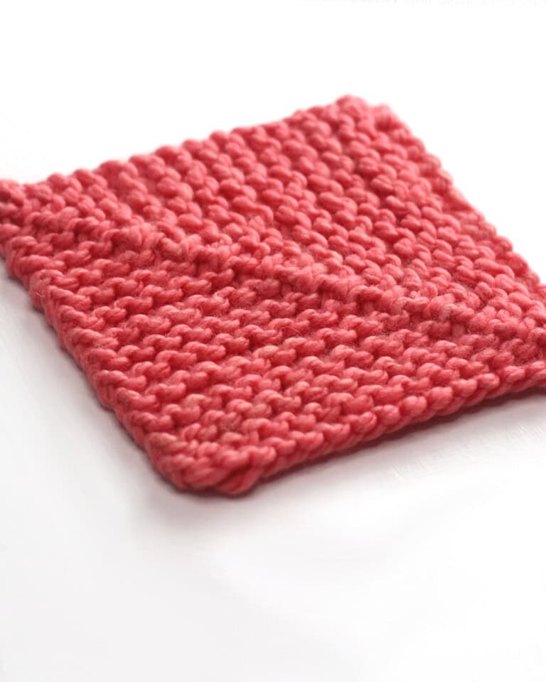 How to Knit Mitered Squares CDD Spine Seam - Studio Knit