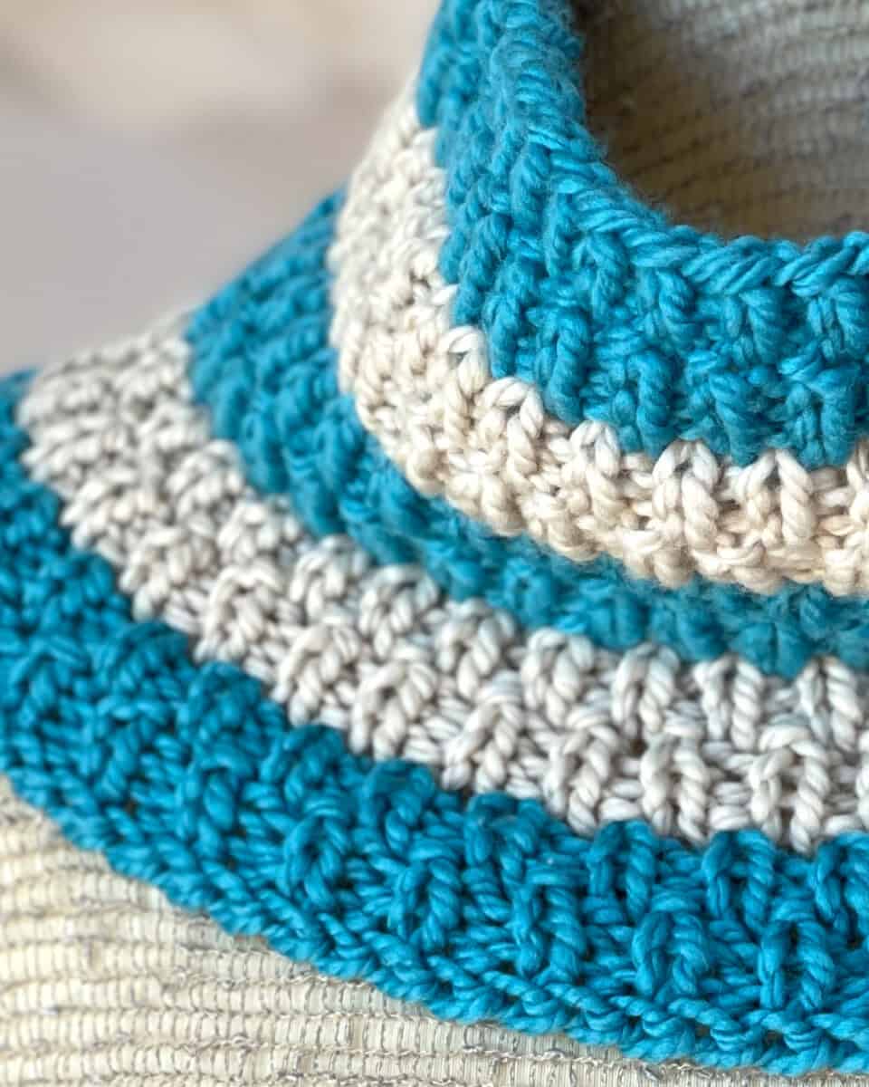 Swift Cowl Knitting Pattern - Studio Knit